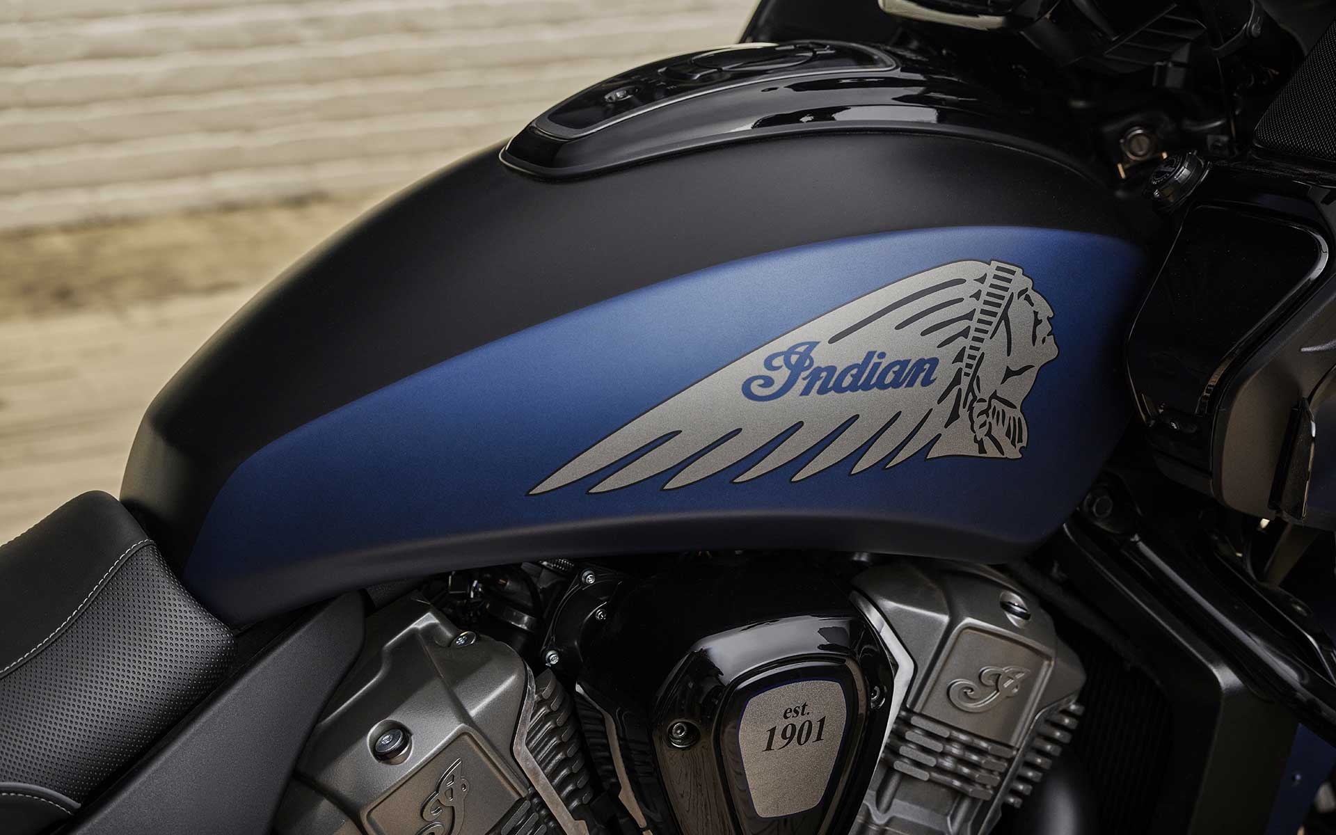 Indian® Motorcycle - CH -: Elite family